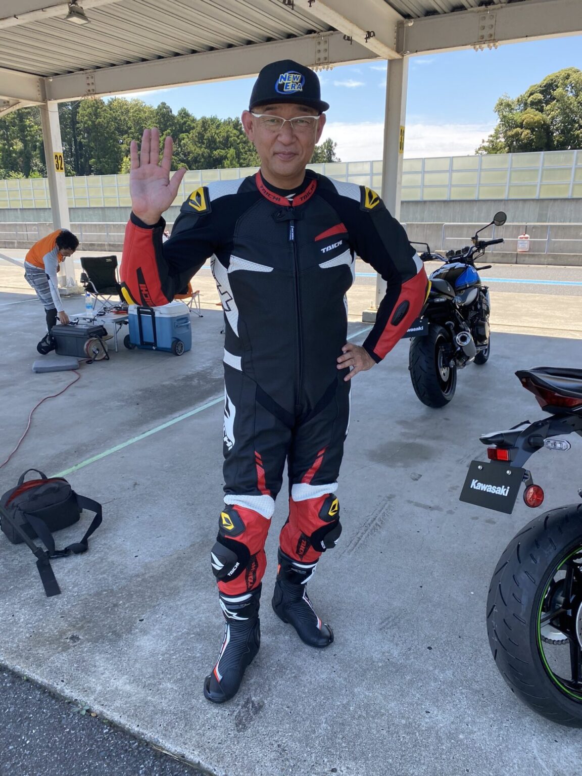 【Ninja ZX-4R SE/ZX-4RR】一般ライダー目線で試乗インプレッション！ - Moto Connect(モトコネクト)